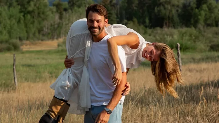 Αμαλία Κωστοπούλου & Jake Medwell | Το λαμπερό πάρτι που οργανώνουν ...