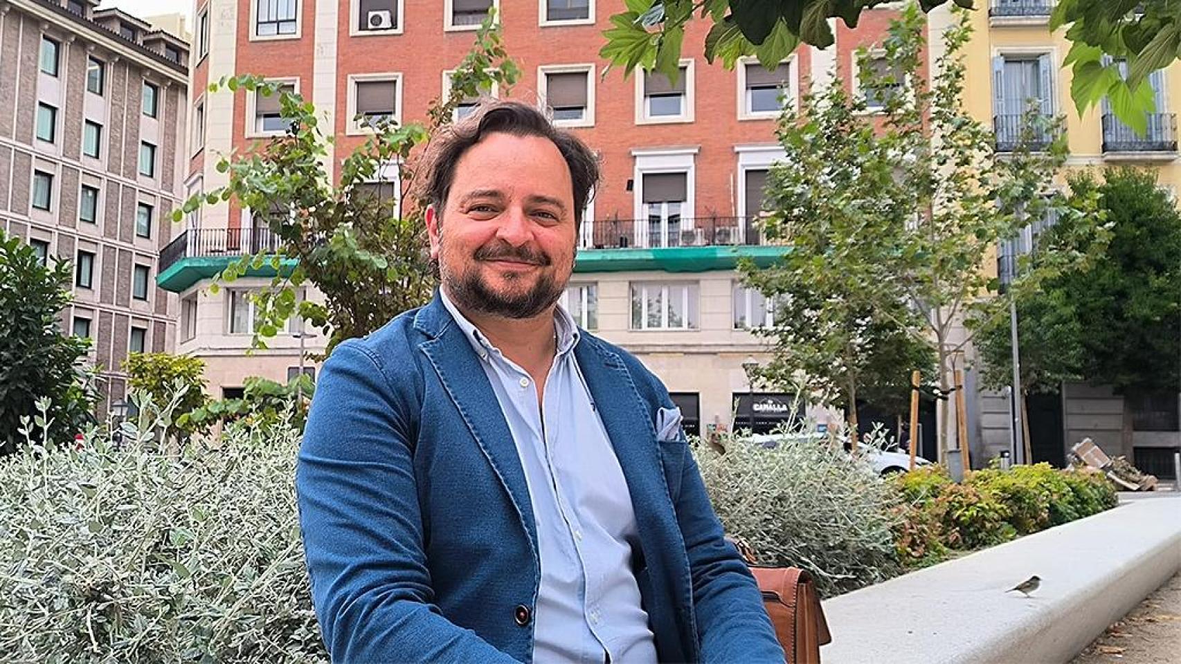 David Felipe Arranz, 25 años de cultura en la radio y una Antena de Oro ...