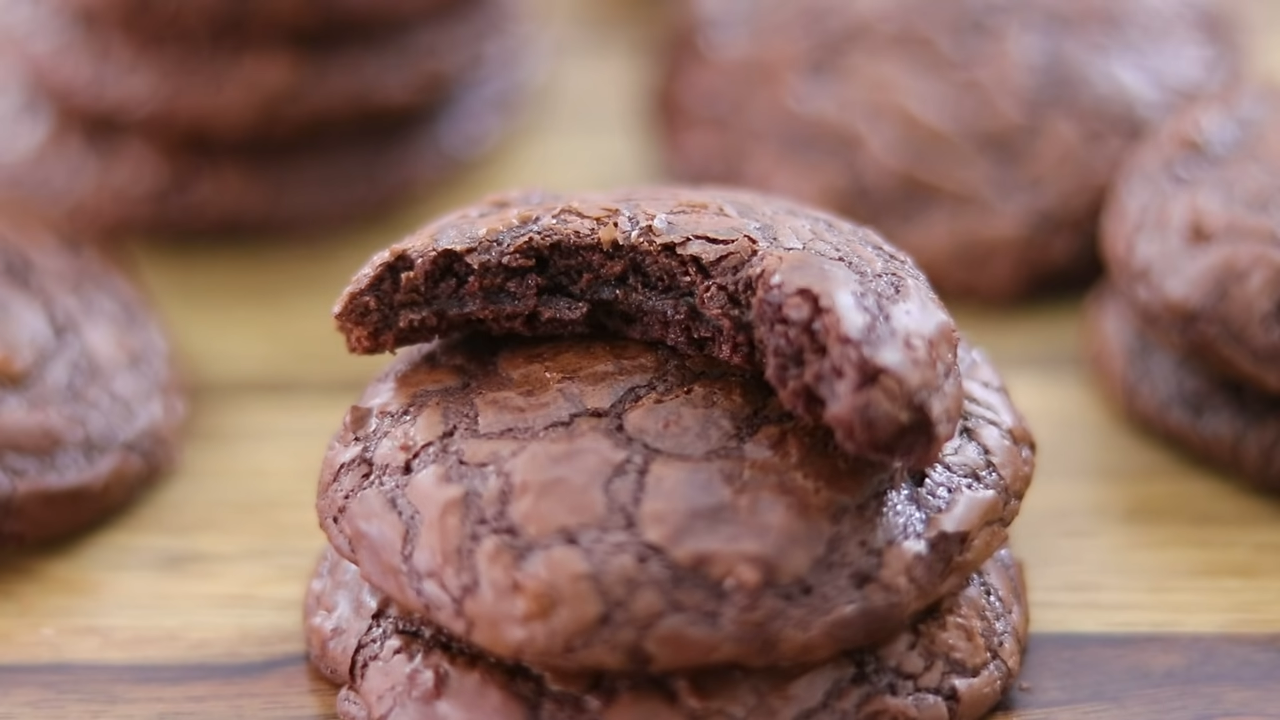 Quick and Easy Fudgy Brownie Cookies