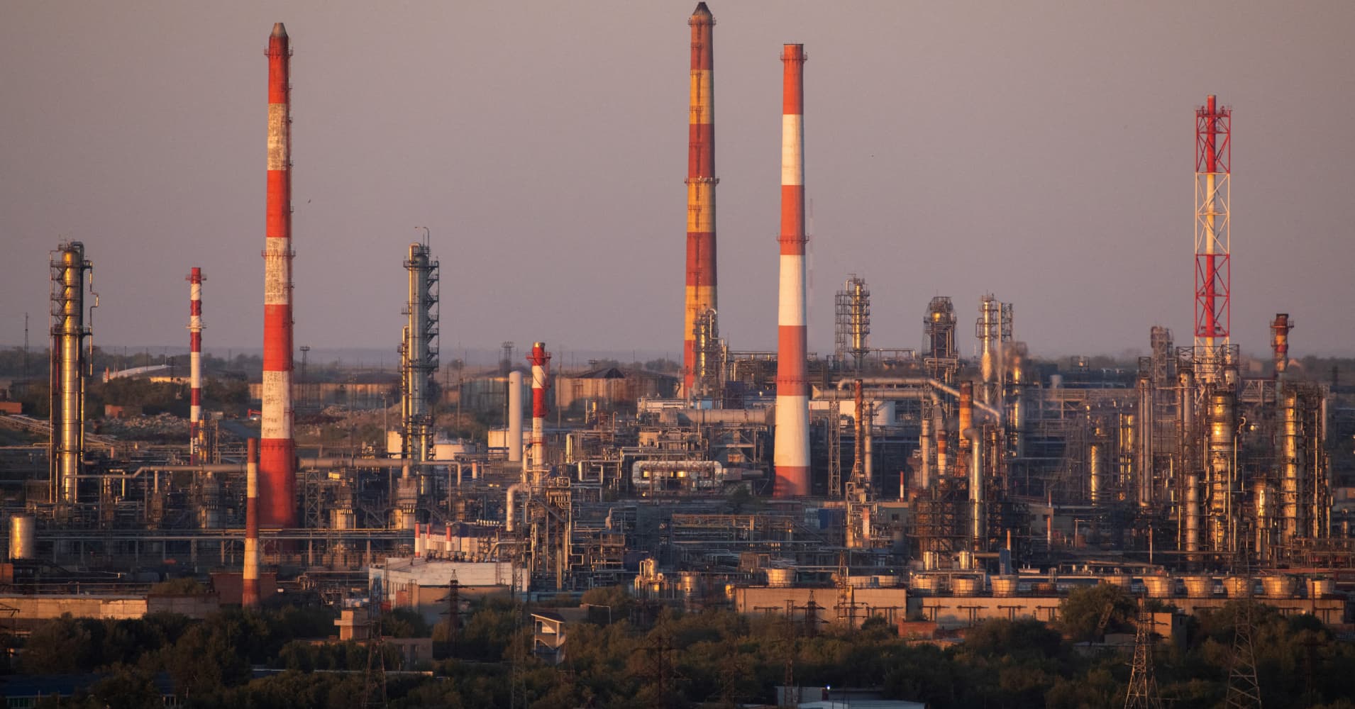 As the Iran war upends energy flows, Russia is emerging as the real winner