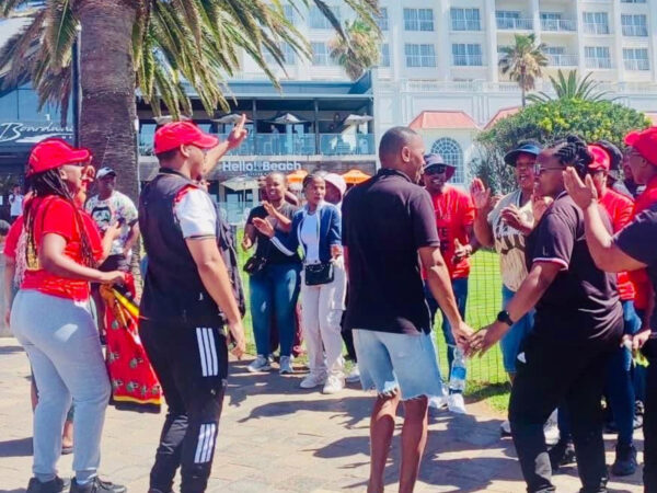 EFF takes on restaurant boss over worker abuse