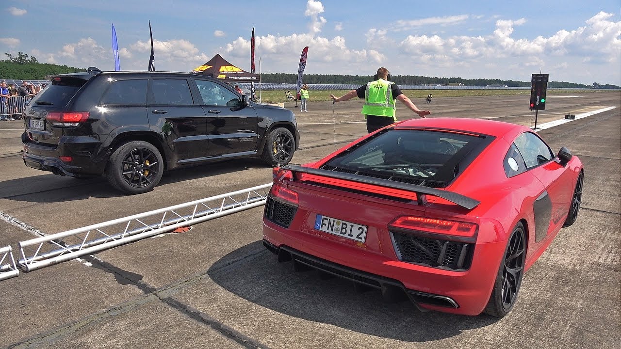 Jeep Trackhawk 707 ch vs Audi R8 V10 Akrapovic