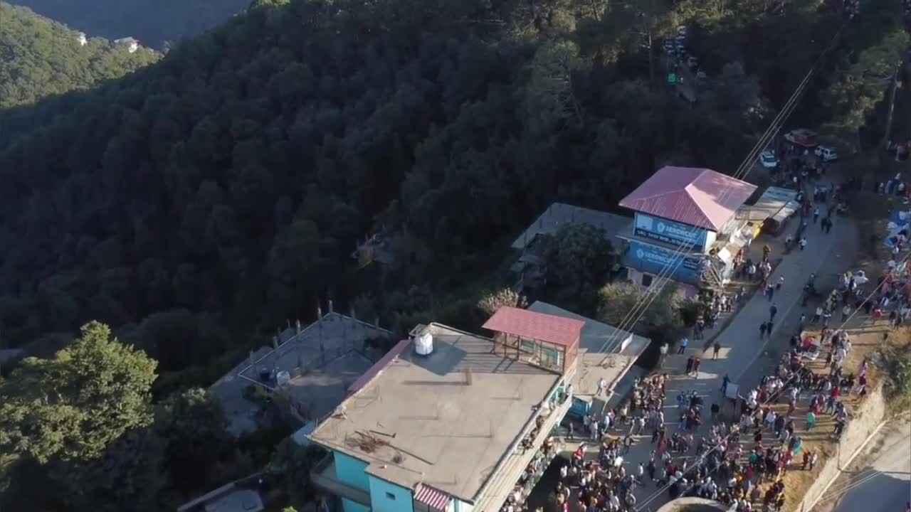 Indians have mass stone fight to mark ancient human sacrifice ritual