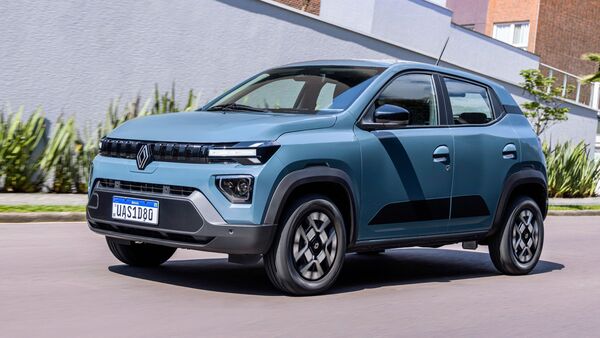 EVs and hybrids drive 6.8% revenue growth at Renault Group in Q3 2025