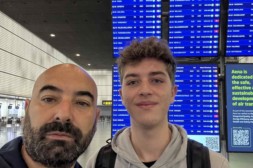Ryanair issues scathing 'Turkey' jibe to bald passenger after airline ...
