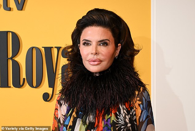 Lisa Rinna turns heads with dramatic transformation as she ditches ...