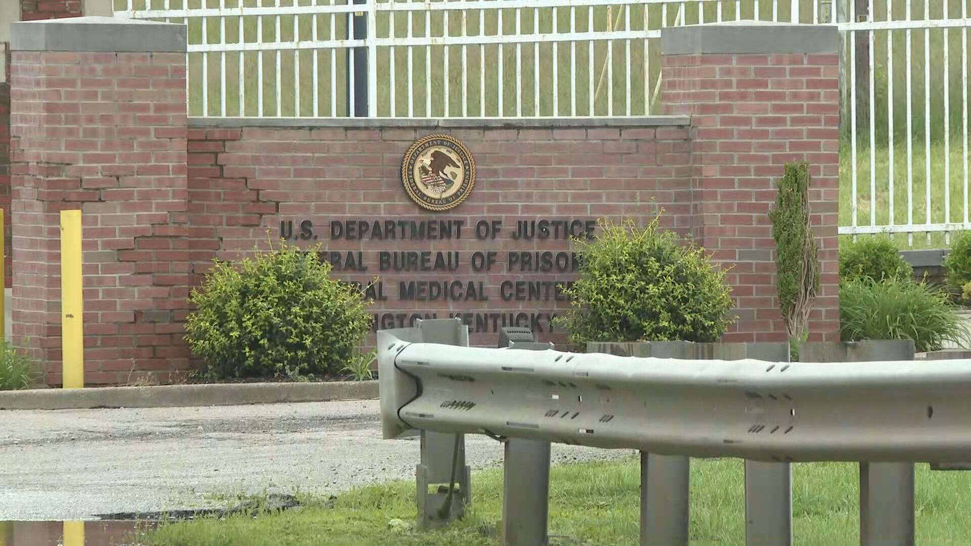 Retired federal workers reflect on previous shutdowns