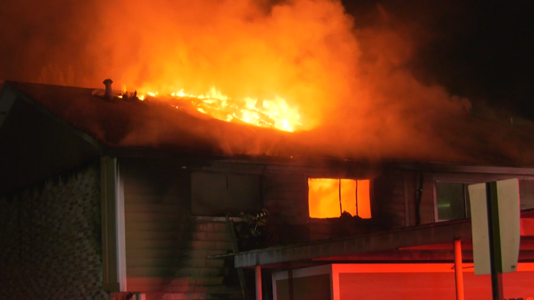 Houston Greenspoint townhome fire: 2 children killed; mother ...