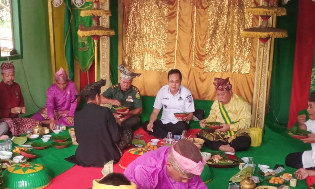 PT TIMAH Tbk Konsisten Dukung Pelestarian Adat Bangka Barat Lewat ...