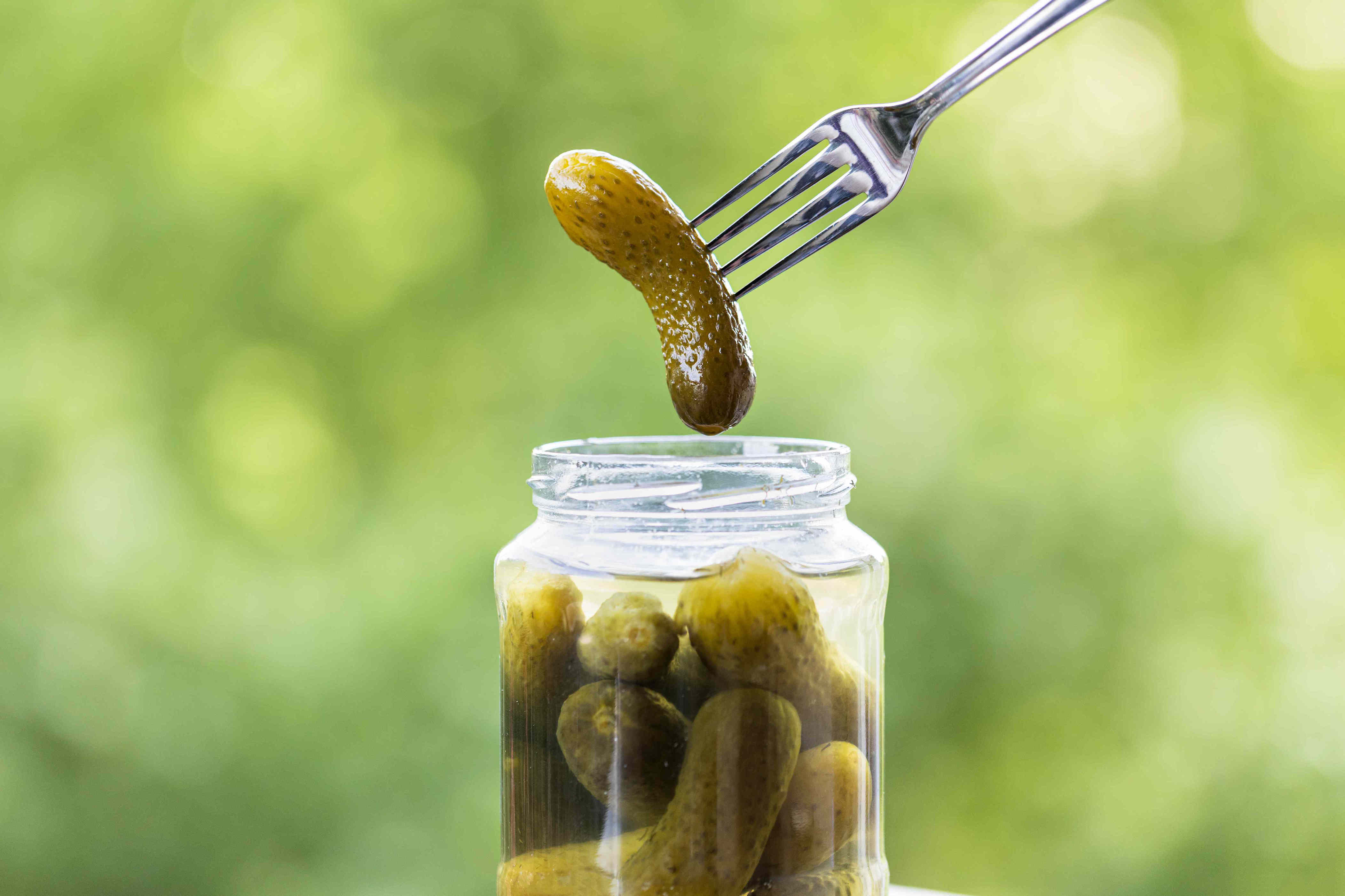 Eating Pickles Before a Heavy Meal May Prevent Blood Sugar Spikes