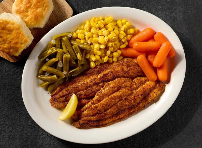 6 Restaurant Chains With Fried Catfish Diners Love