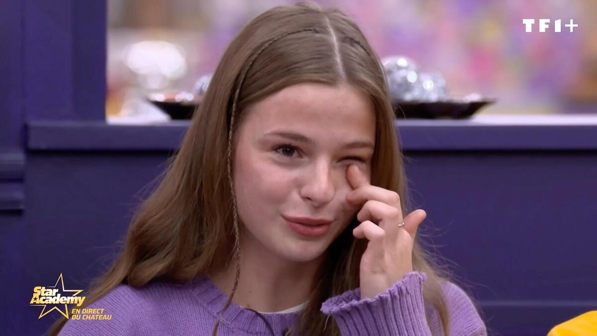 "Un truc dans mon…" : coup dur pour Anouk (Star Academy), elle se ...