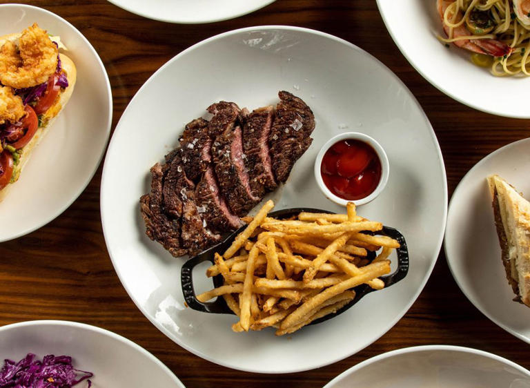 5 Restaurant Chains Serving Steaks as Good as Top Steakhouses