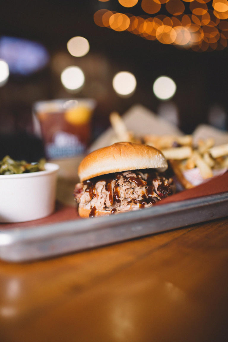 Halloween freebies and special menus at restaurants.Where to find them ...