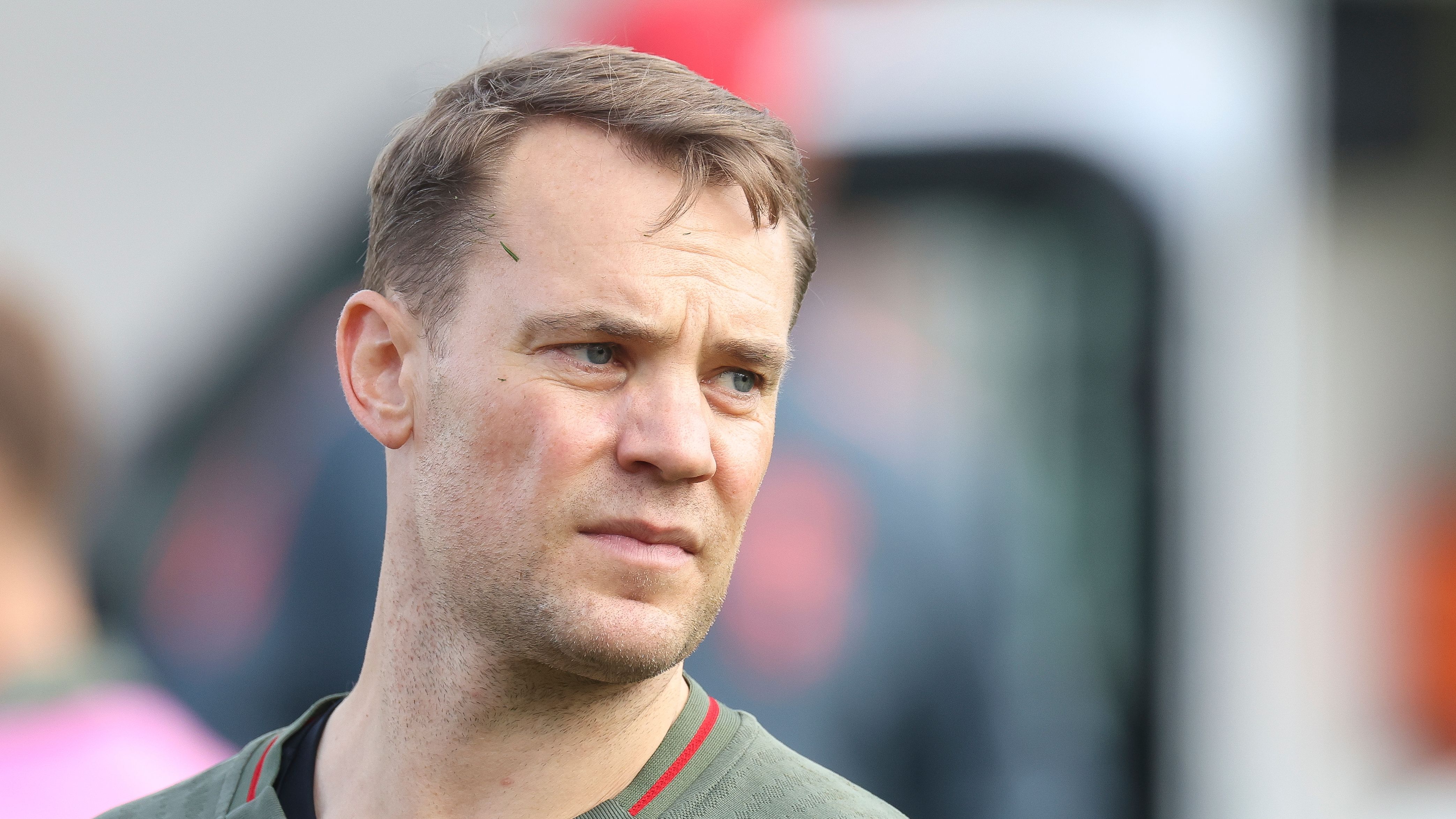 'I have to take care of my bones!' - Manuel Neuer gives cheeky response ...