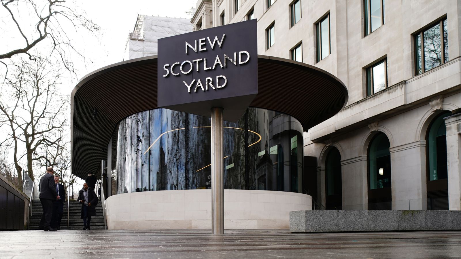 Three people arrested in London on suspicion of assisting Russian spy ...
