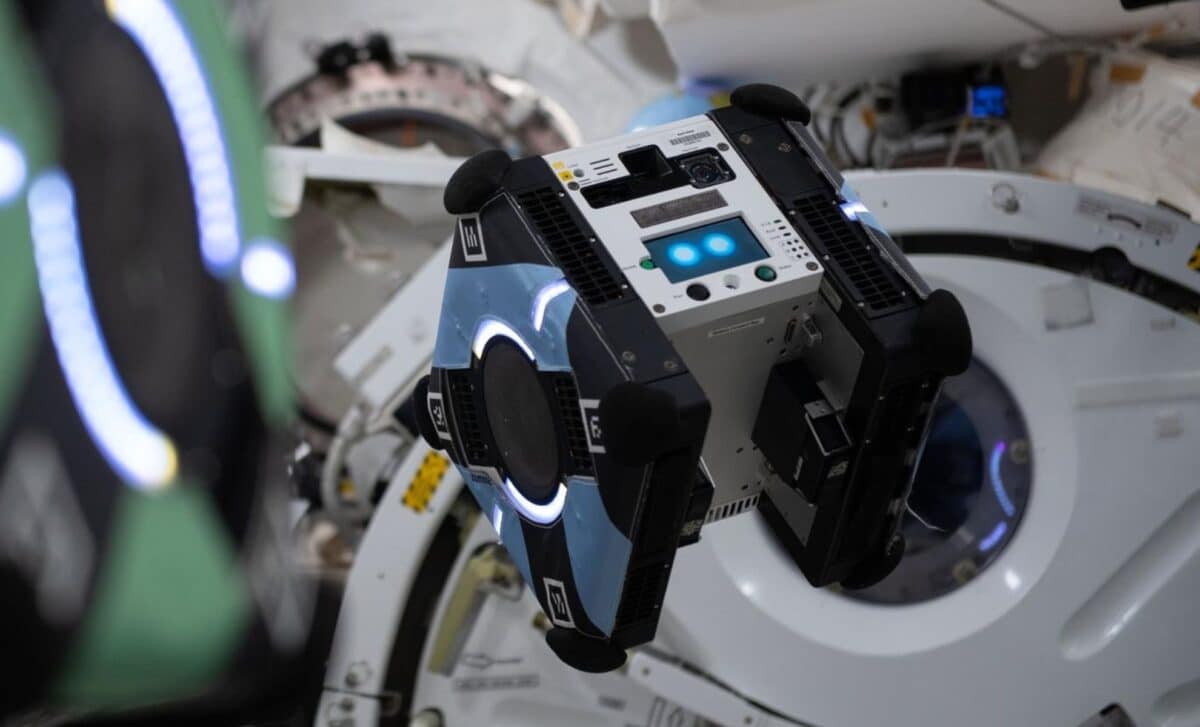 Meet Astrobee: NASA’s Autonomous Space Robot Now Taking Over Critical ...