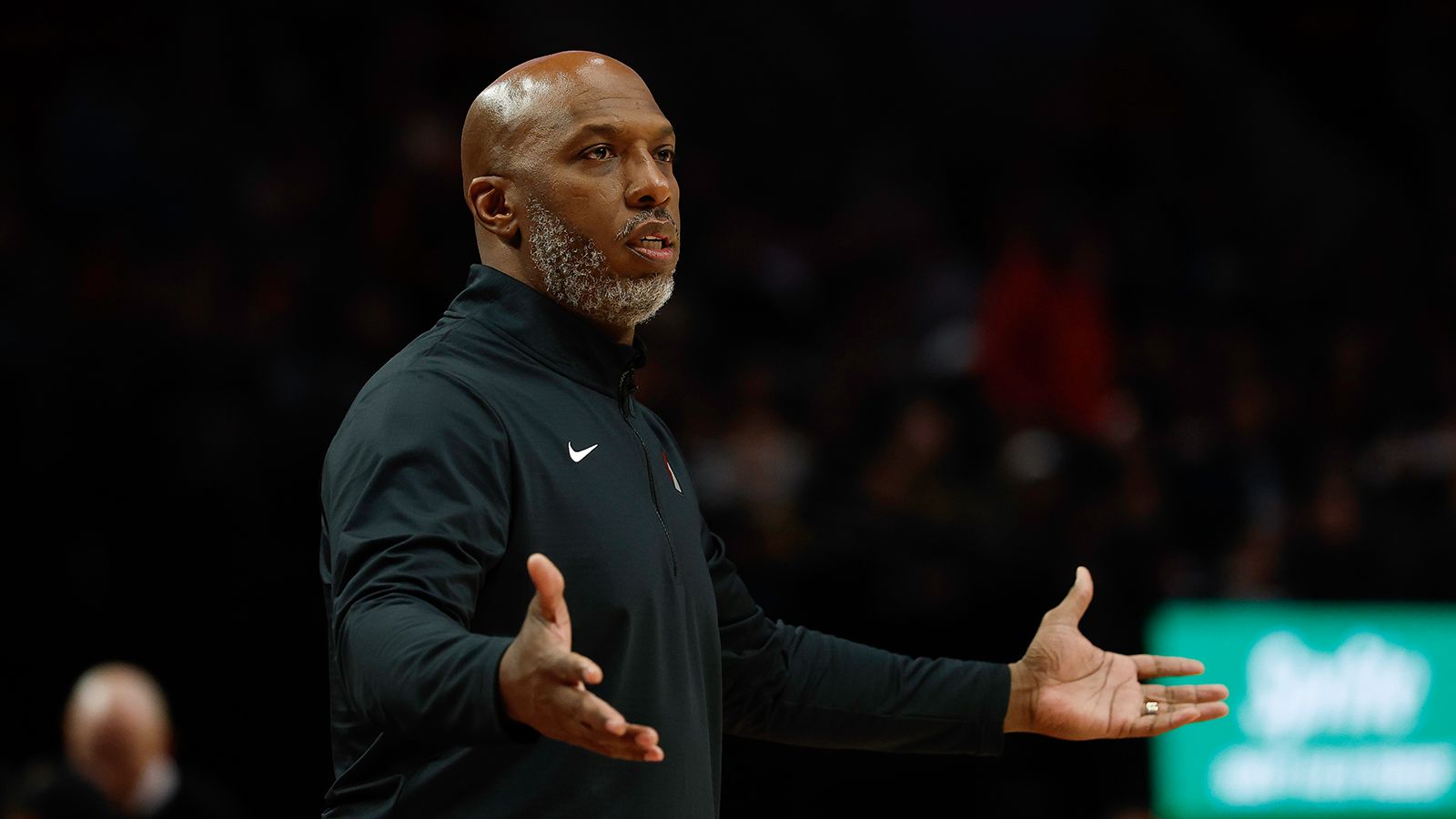 "Ich hasse, was er gerade erleben muss!" Verhafteter Head Coach erhält ...