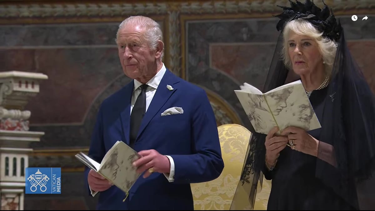 King Charles prays with Pope Leo at Sistine Chapel in historic moment