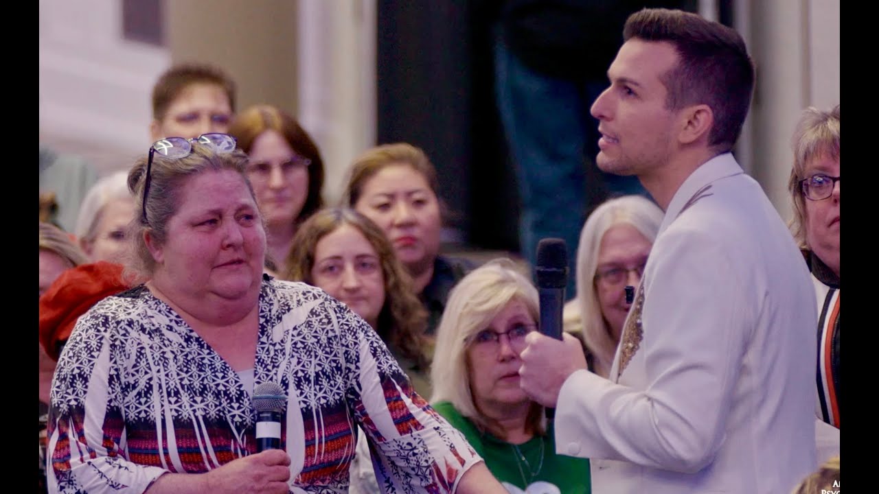 Psychic reading reveals drowning in the bathtub