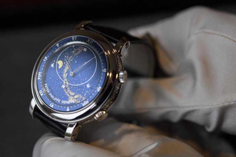 Rapina di orologio da 125mila euro, 2 fermi a Milano