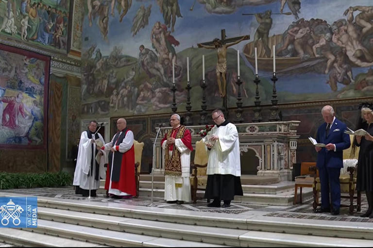 King Charles joins Pope Leo in historic prayer during Vatican visit