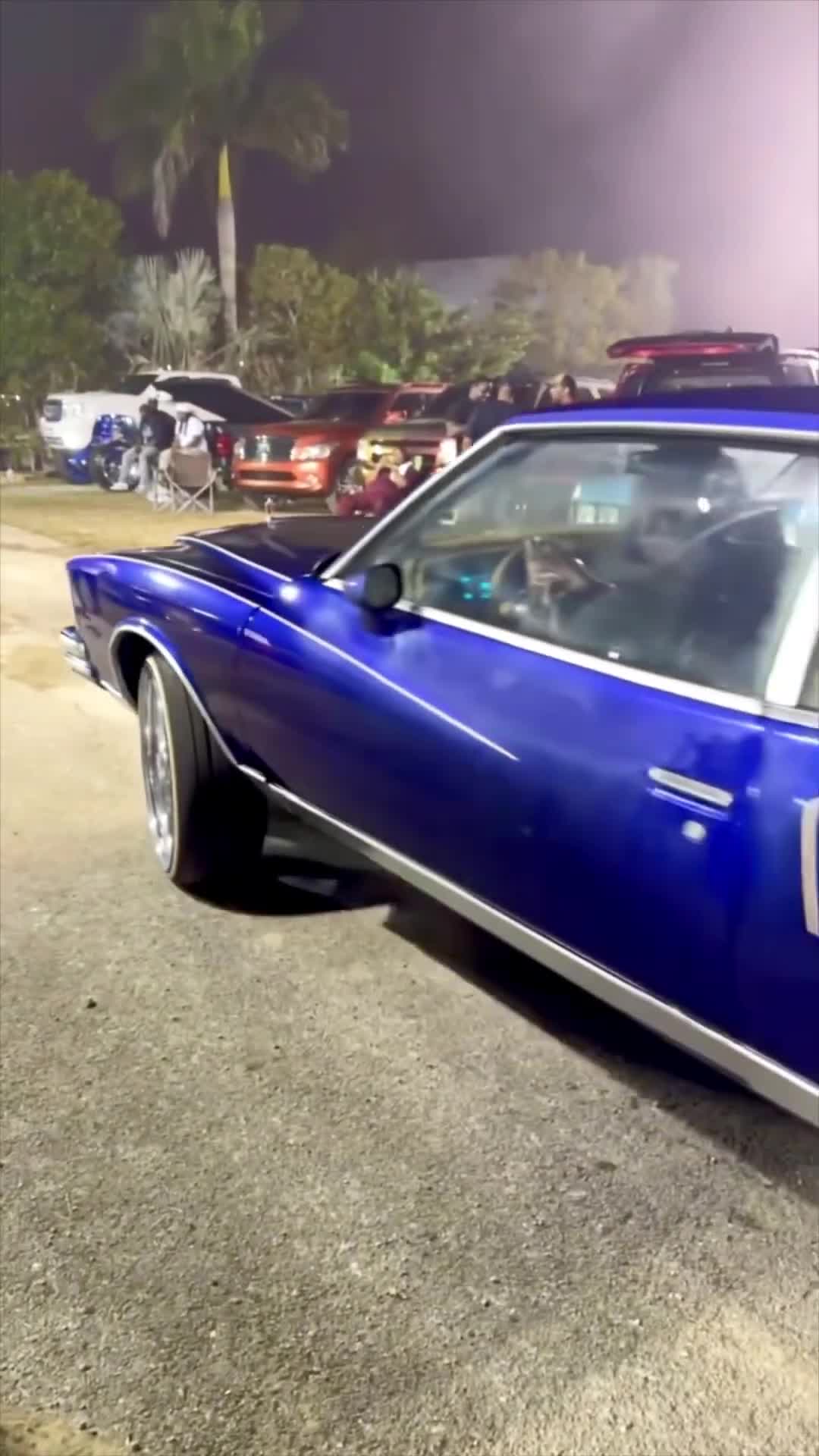 Chevy Monte Carlo on 24’s riding out