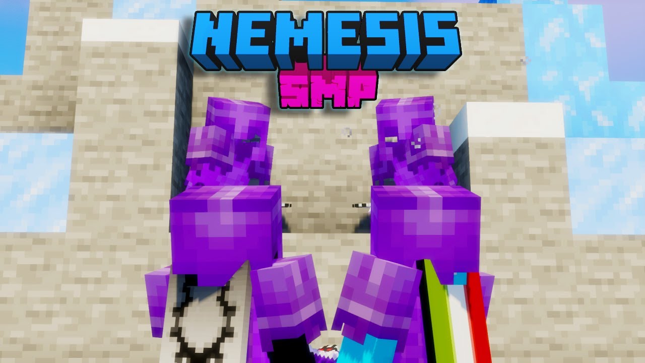 Minecraft SMP Encounter: Player Ambushed During Resource Run