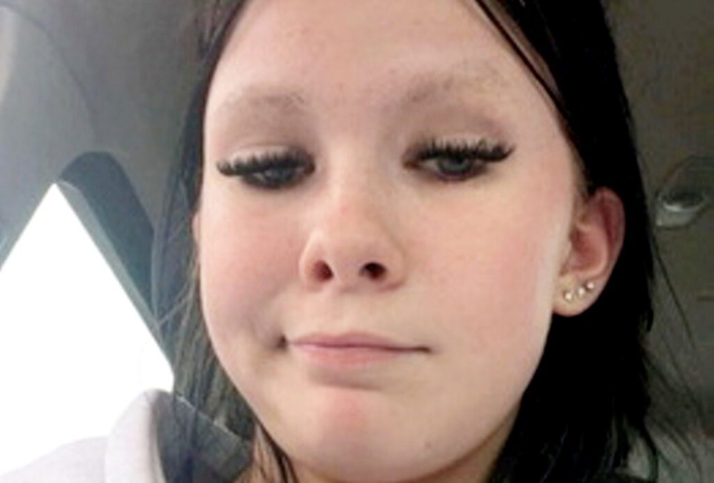Urgent search for girl, 15, who vanished on way to Sainsbury’s