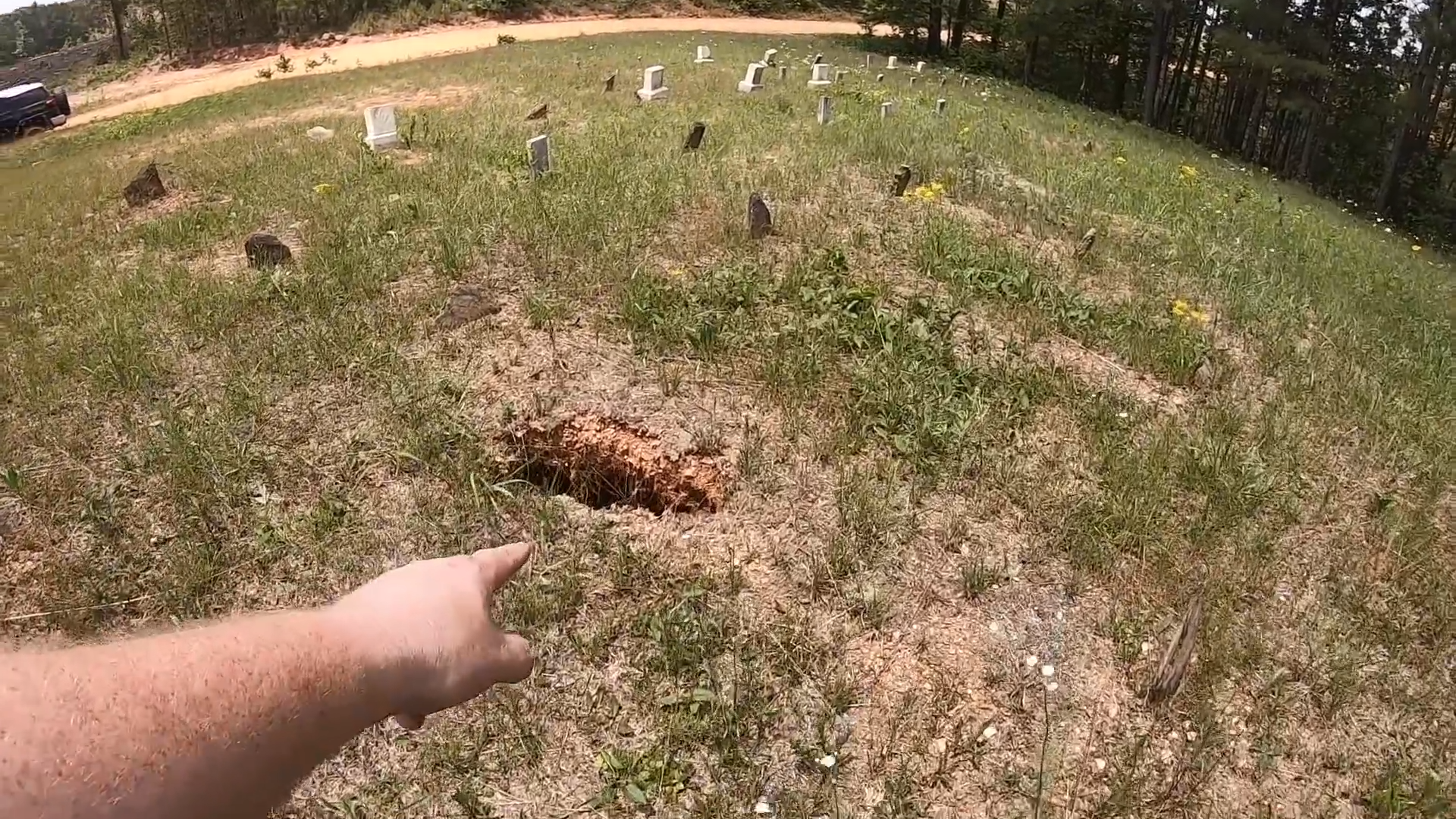 Open grave found in abandoned graveyard | Police report filed