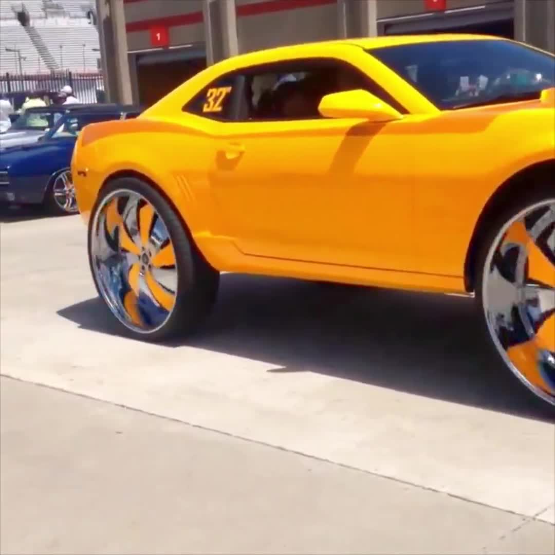 HITS pullin up to the Street Whipz carshow summer '16