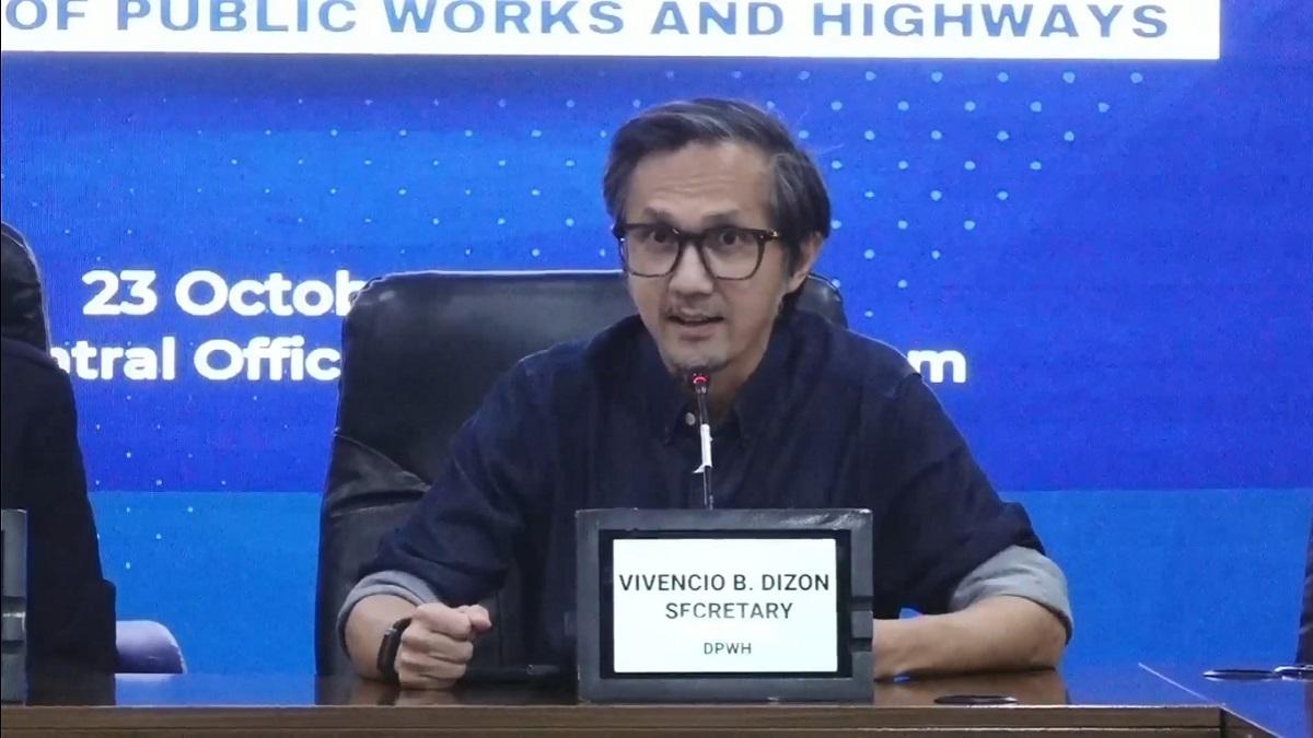 Dizon denies he made insertions for flood control projects