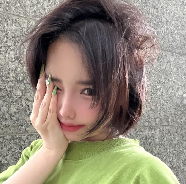 D Nation Entertainment Breaks Silence on Rumored Lawsuit by 2NE1's Park ...