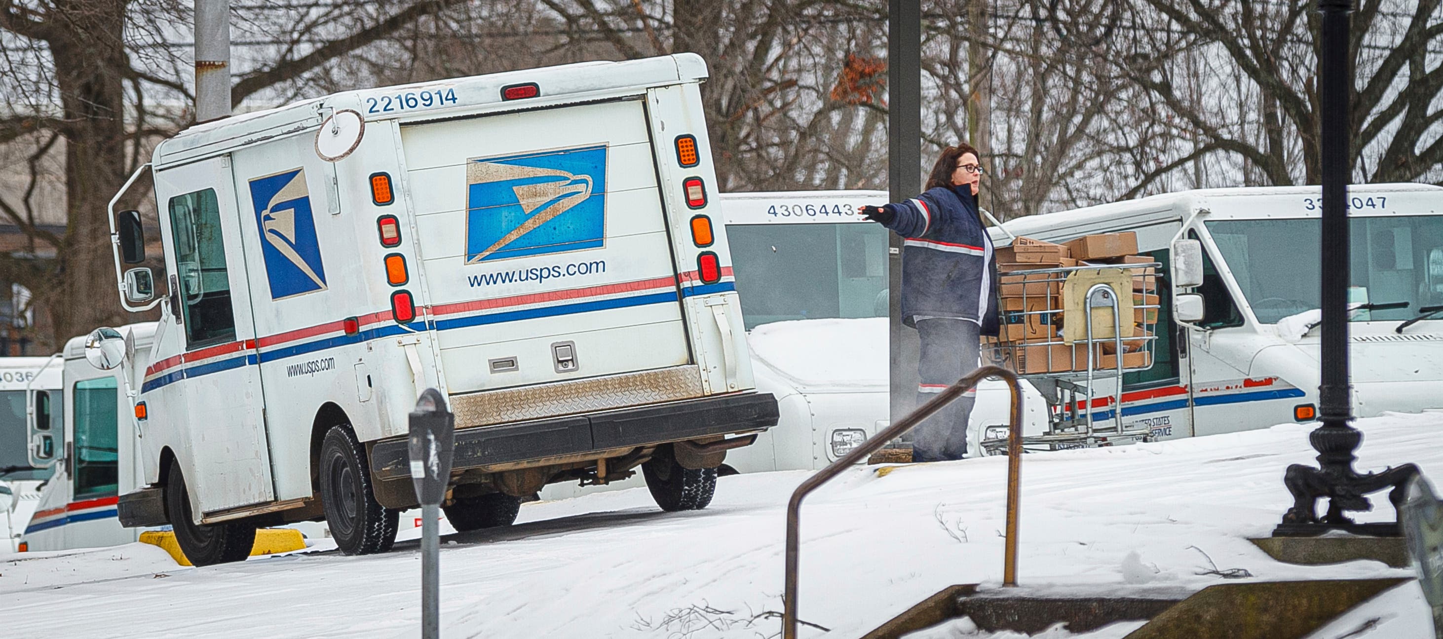 USPS reveals major preparations for holiday season