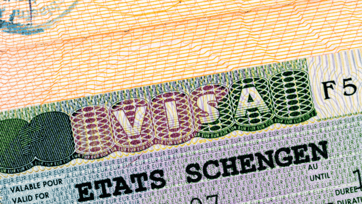 Visa Schengen : les internautes algériens s’enflamment pour une ...