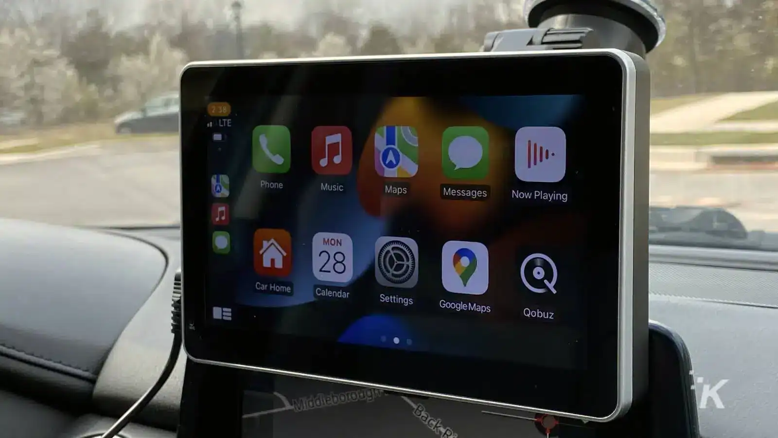 GM is ghosting CarPlay and Android Auto on all its cars