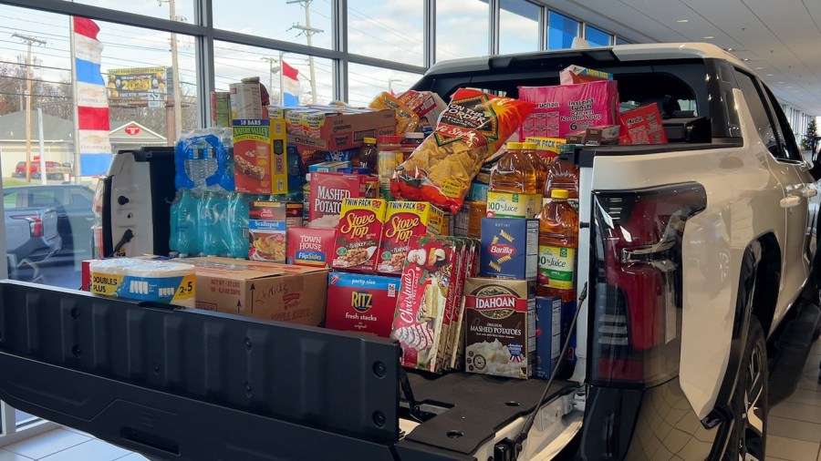 Dealership going the extra mile for hunger