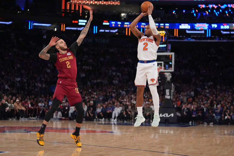 McBride, Small victorious as NBA season tips off