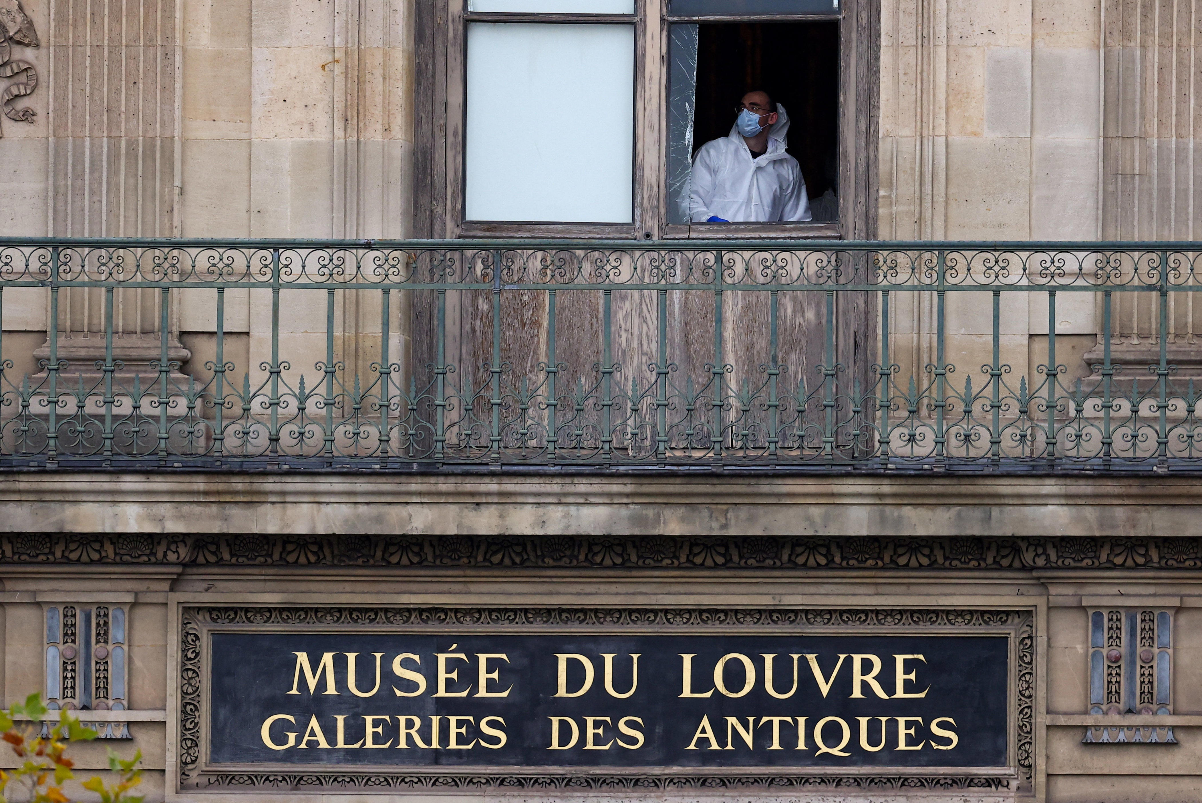 Art imitates crime? RISD Museum painting looks out exact windows Paris ...