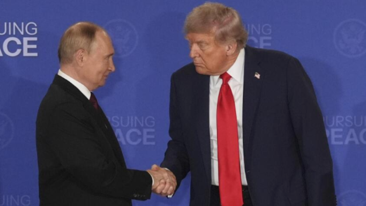 'Unfriendly Act': Putin Calls US Oil Sanctions 'Serious', Then Issues A ...