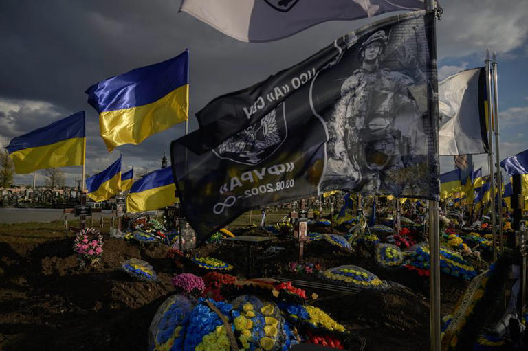 Russia returns 1,000 bodies of dead Ukrainians as total death toll ...