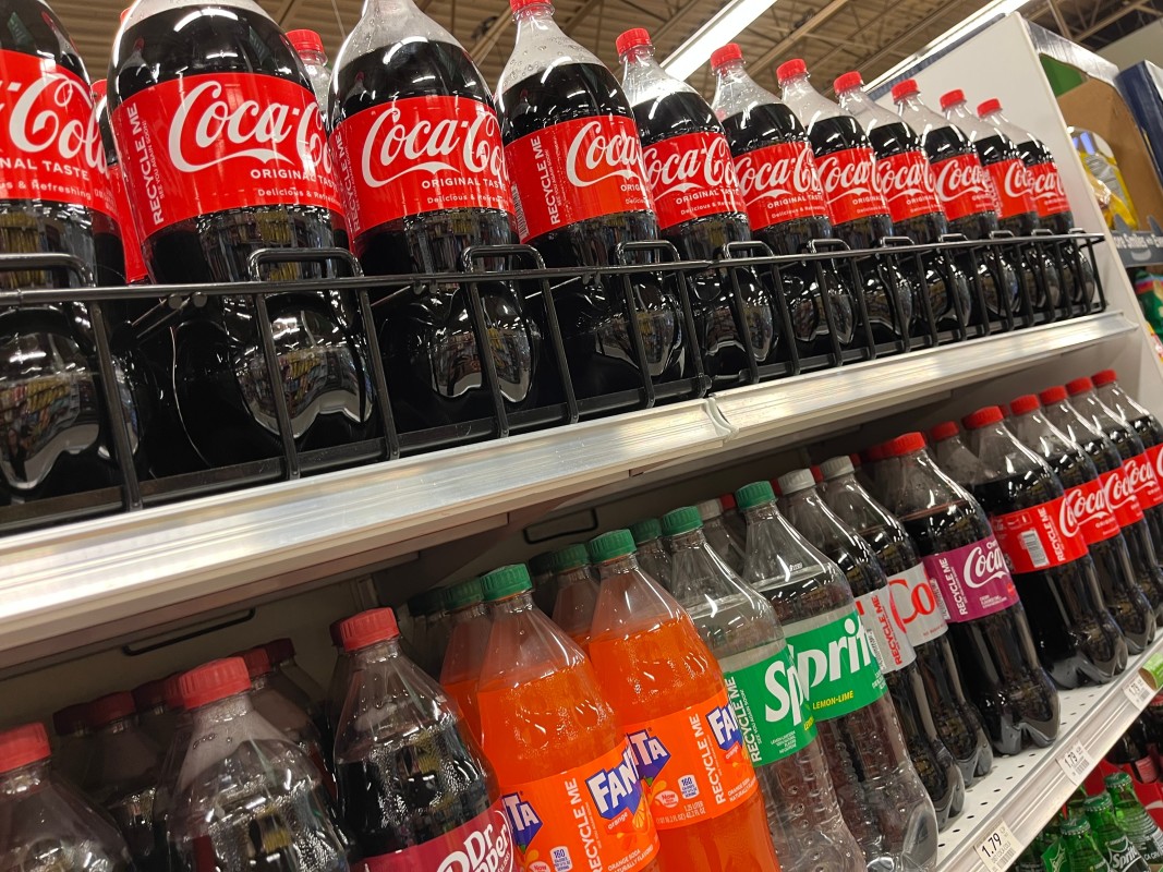 Coca-Cola Recall Shocks Shoppers After FDA Warning of Metal ...