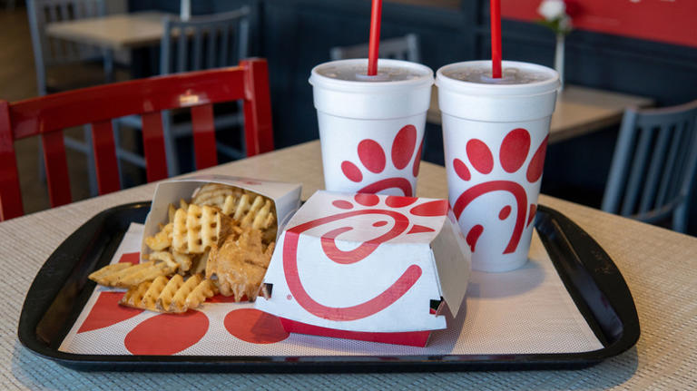 The Reason Chick-Fil-A Doesn't Have A Fish Sandwich Is Simpler Than You ...