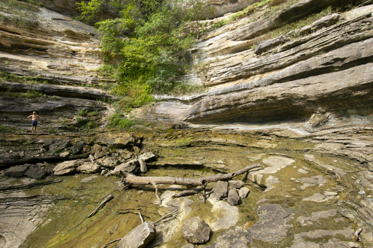 Teenager Dead in 200-Foot National Park Fall