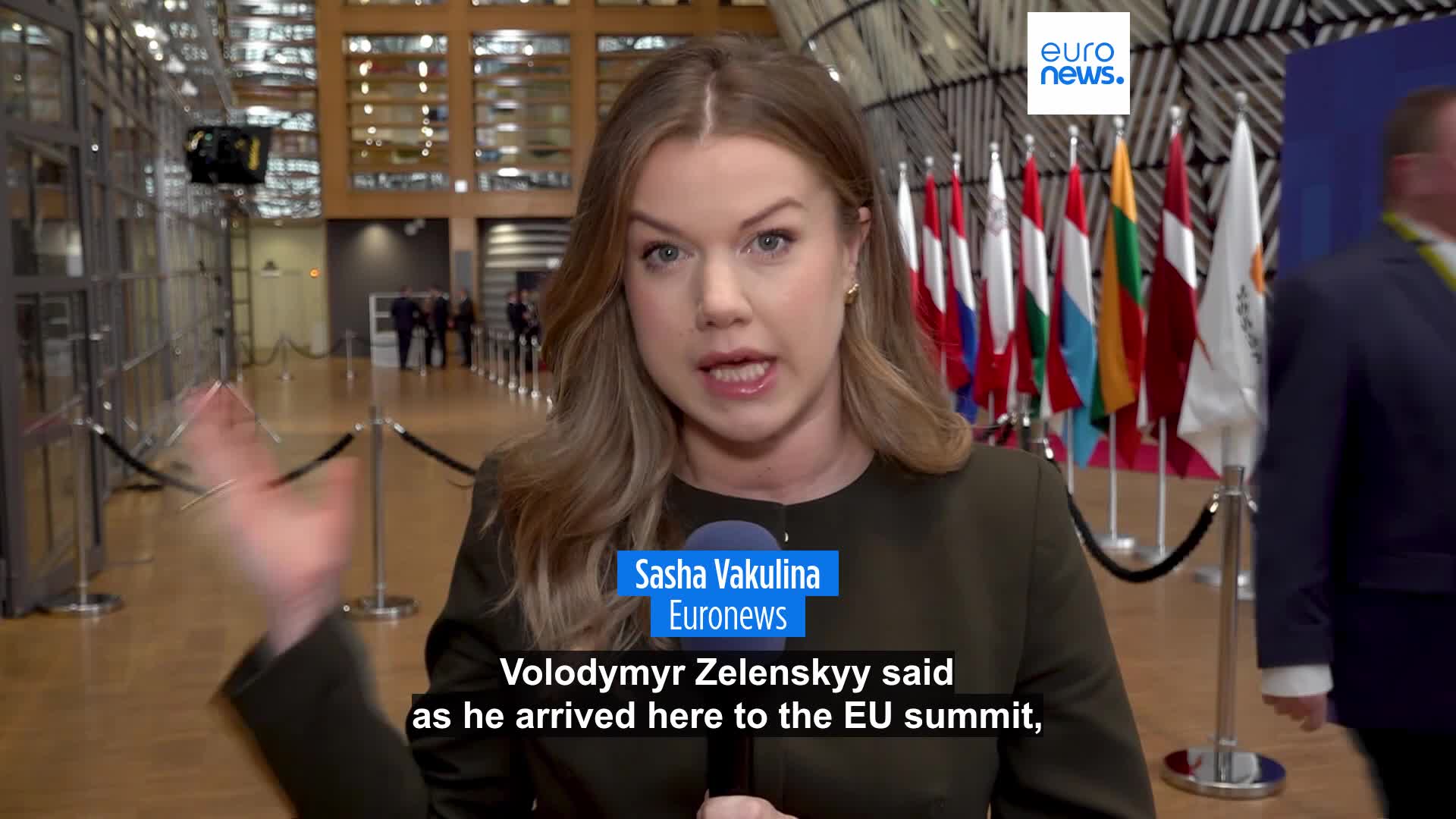 Ukraine will not cede any of its territory, Zelenskyy tells Euronews