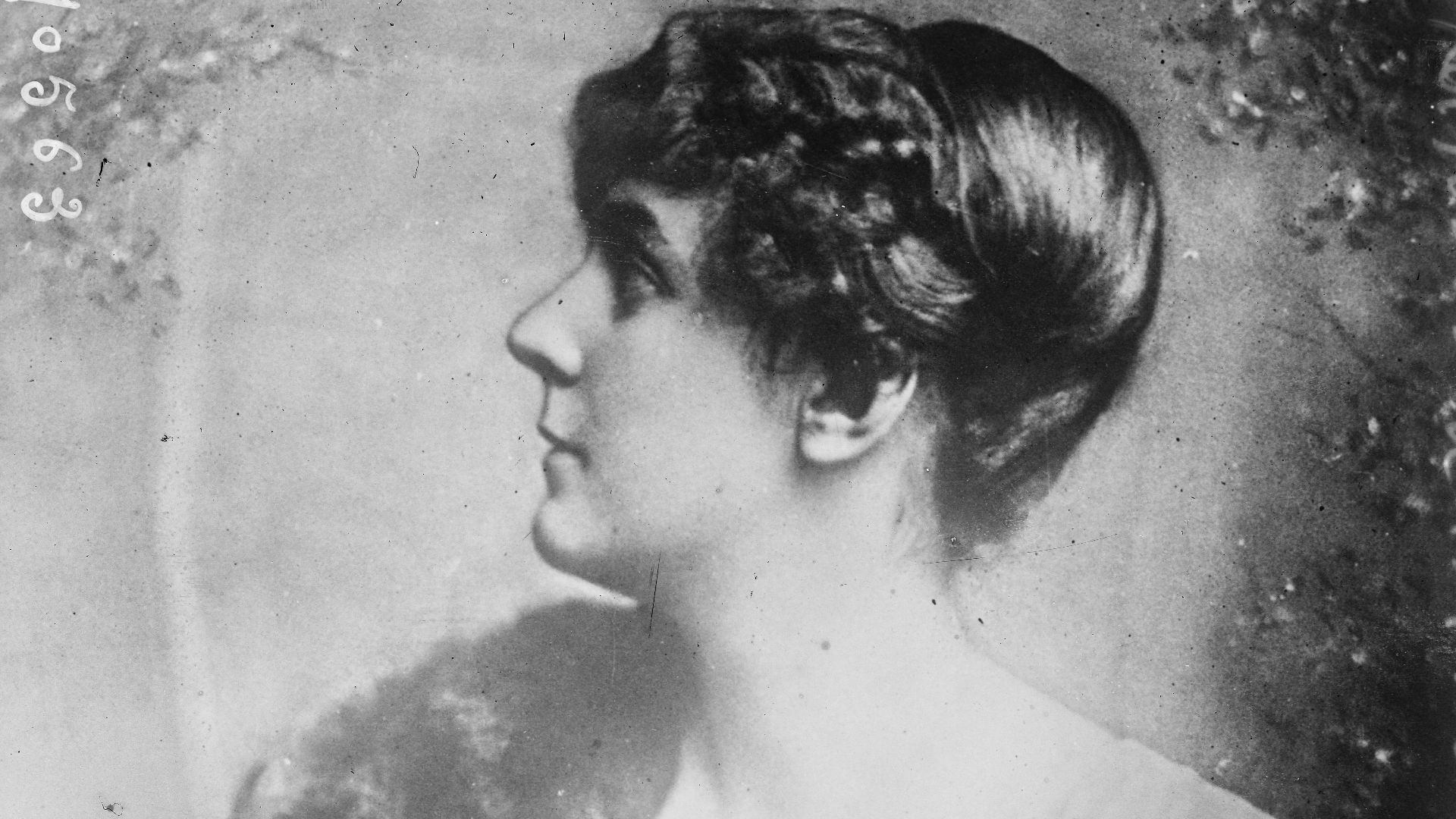 10 Princesses Who Broke The Rules & 10 Who Played By The Book