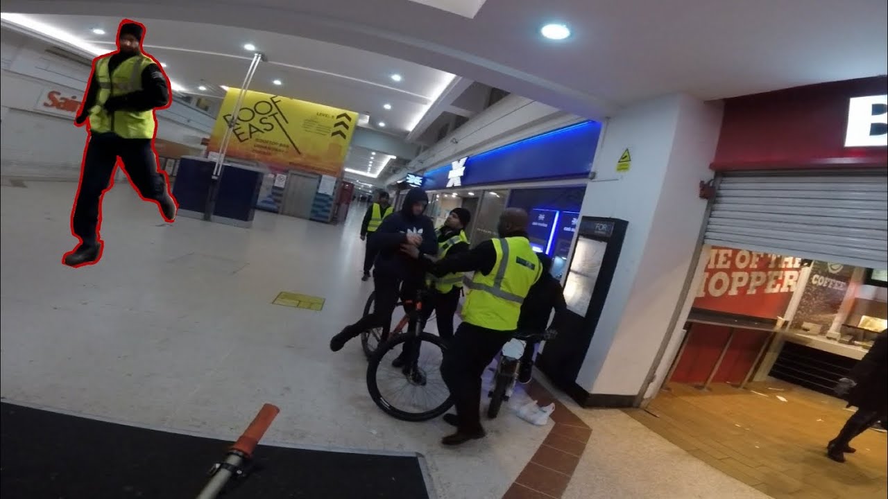 Little Harry encounters angry security guards during a ride