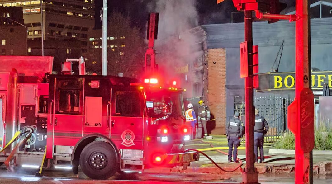 Winnipeg restaurant Boujee burns in early morning fire on Main Street