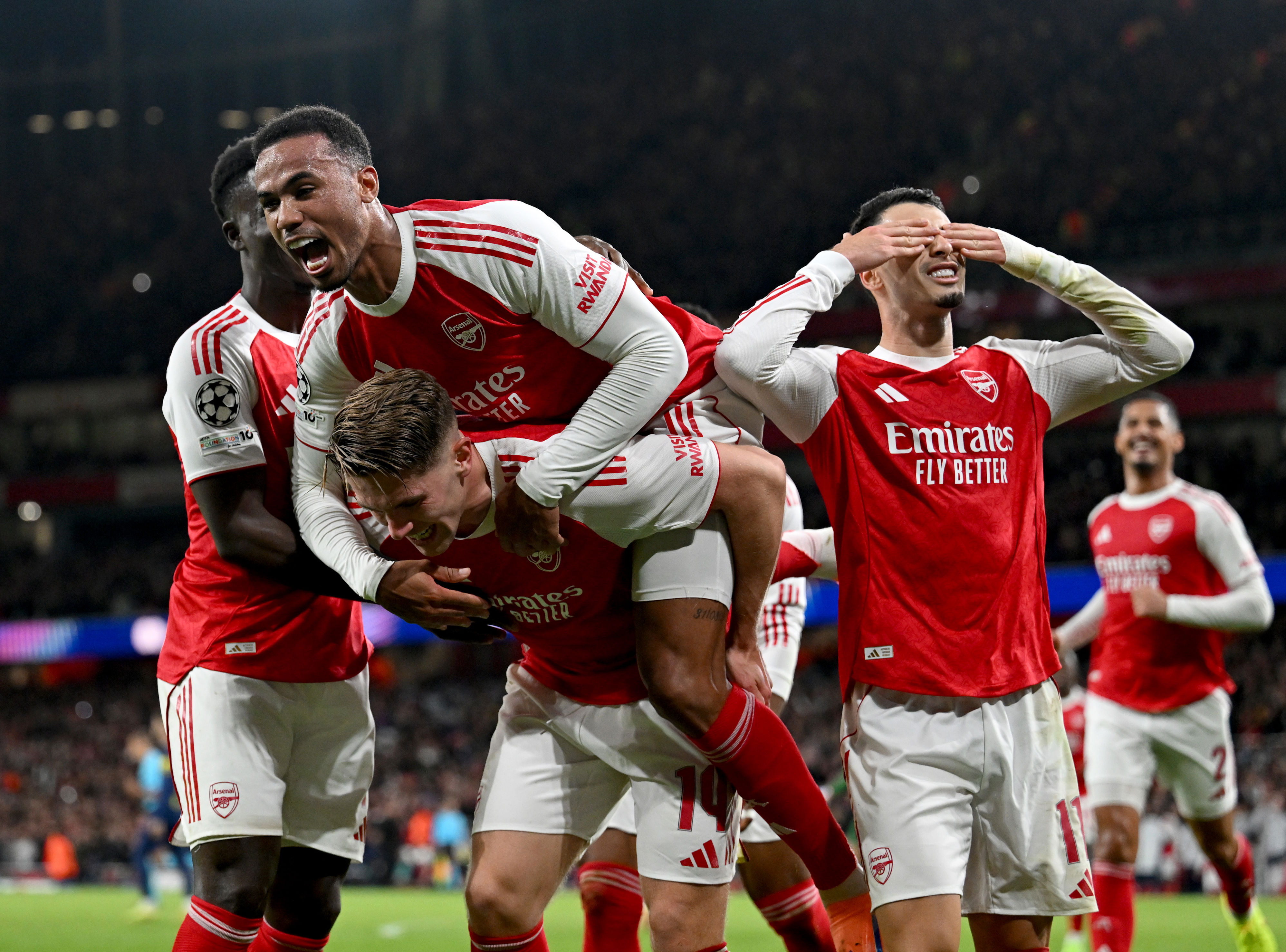 Leeds United's next 5 Premier League fixtures compared to West Ham ...