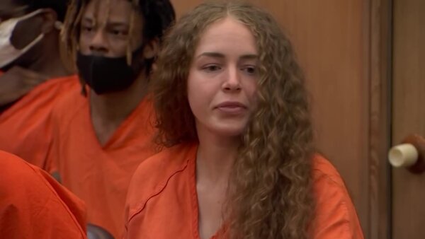 Courtney Clenney’s attorneys discuss trial date, motion for bond